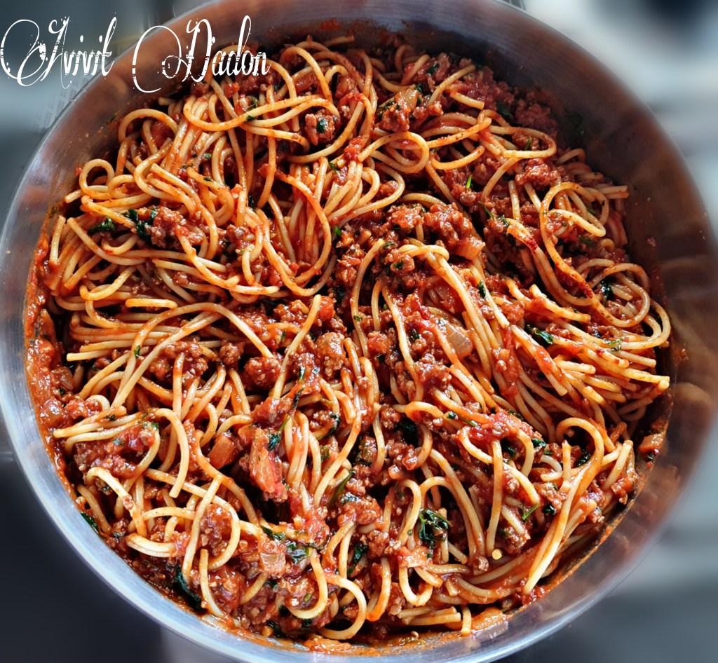 ספגטי בולונז – Avivit Dadon